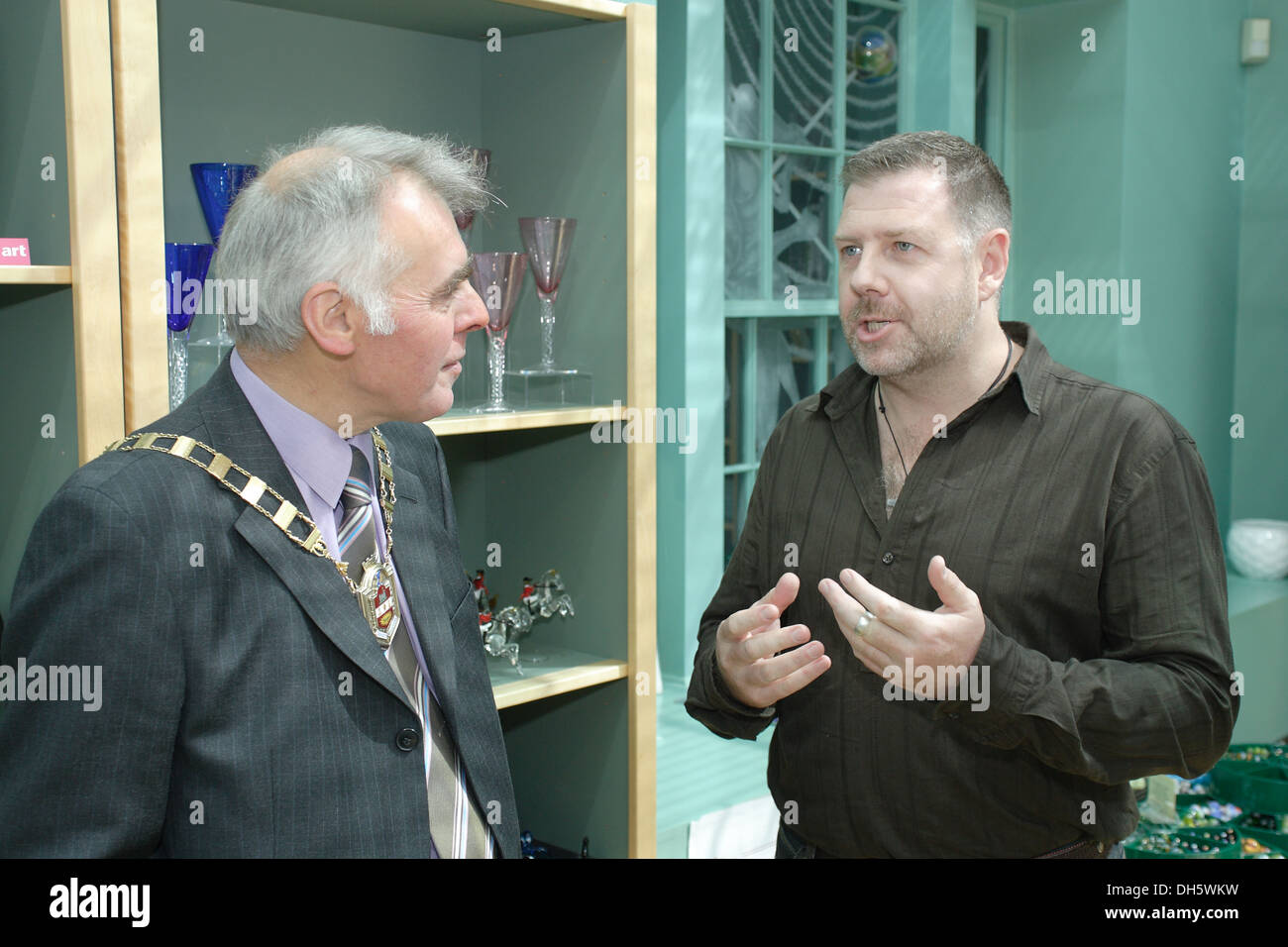Keith Cummings Exhibition and giving a speech at Broadfield Glass ...