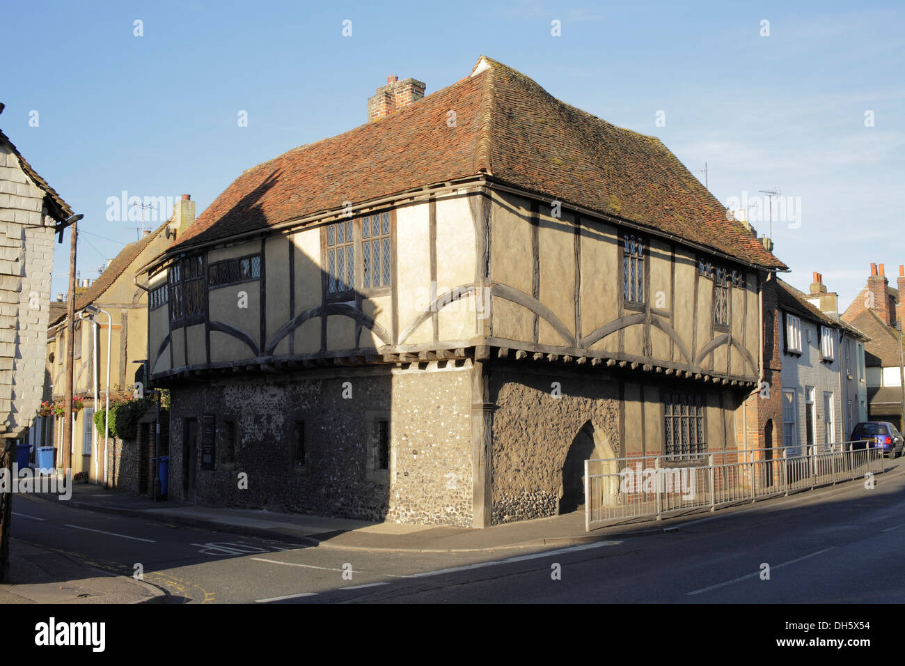 Maison Dieu at Ospringe near Faversham in Kent Stock Photo - Alamy
