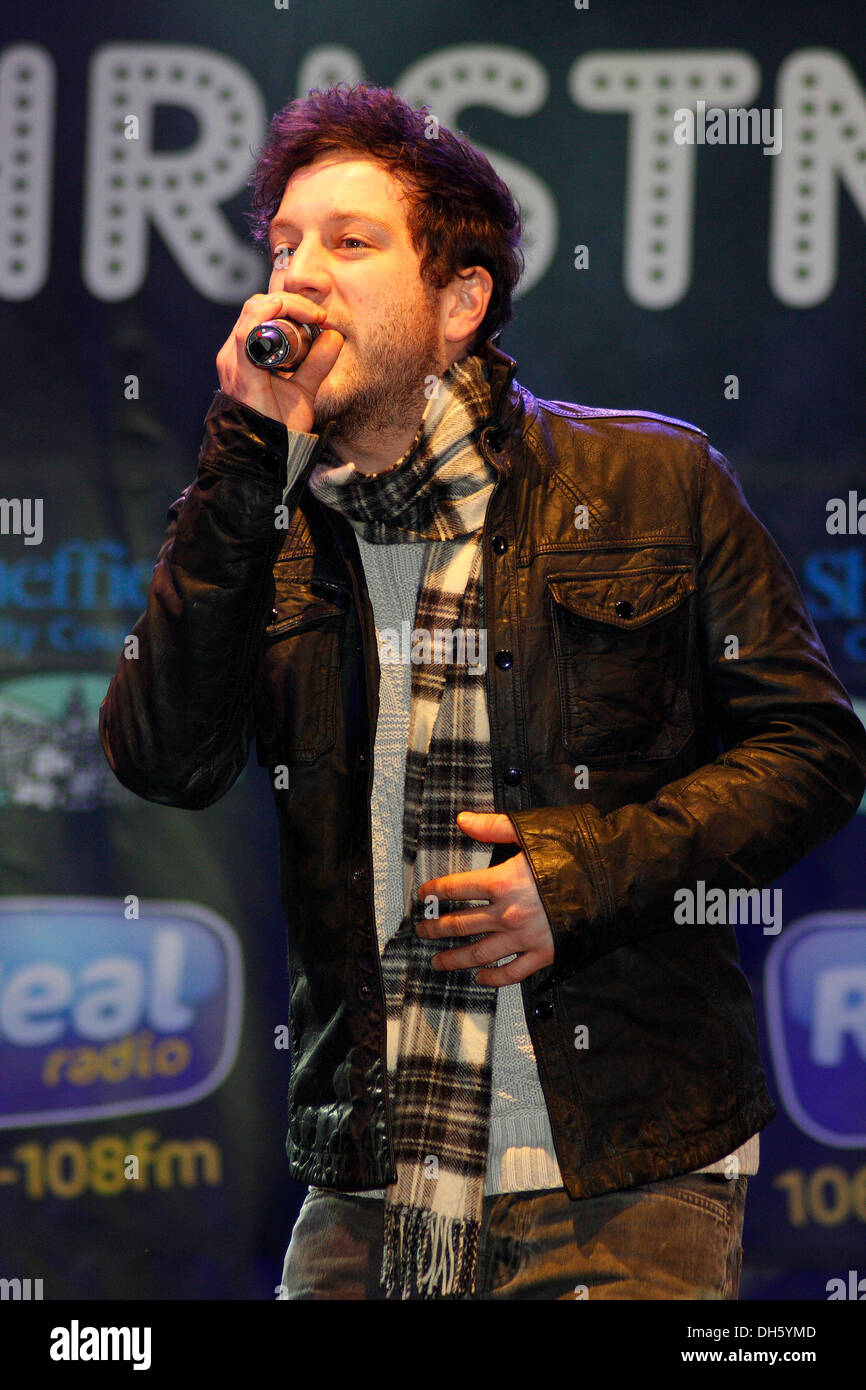 X factor singer hi-res stock photography and images - Alamy