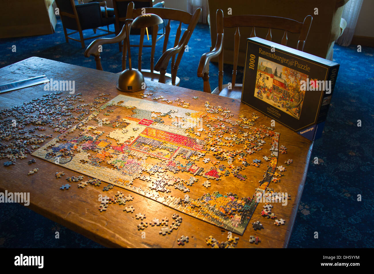 jigsaw puzzle partly-assembled Stock Photo - Alamy