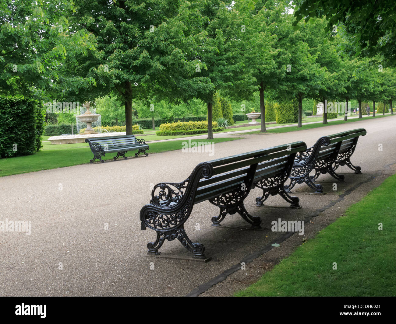 Benches seating hi-res stock photography and images - Alamy