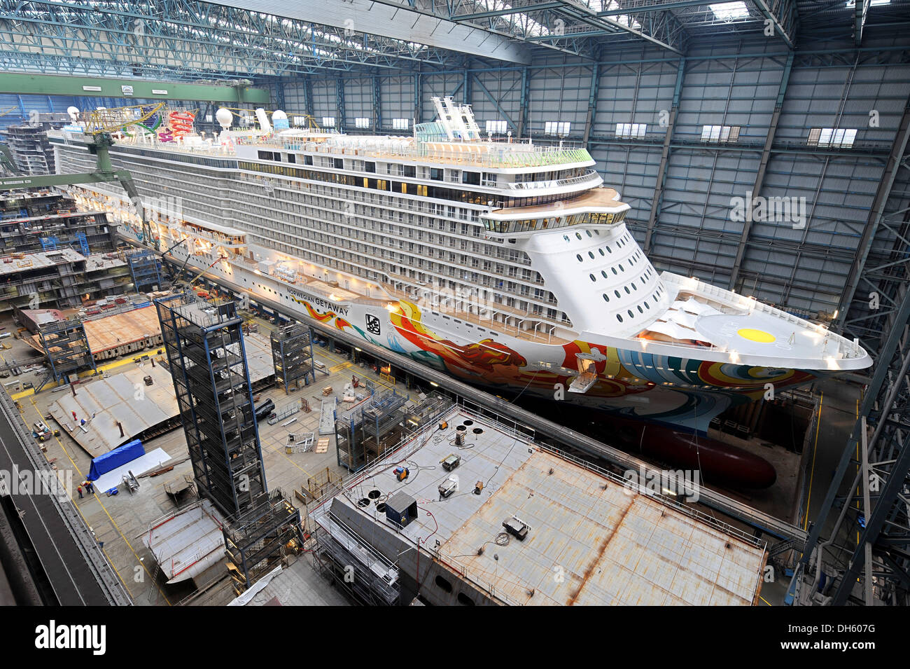 Papenburg, Germany. 01st Nov, 2013. The new cruise ship of the Meyer ...