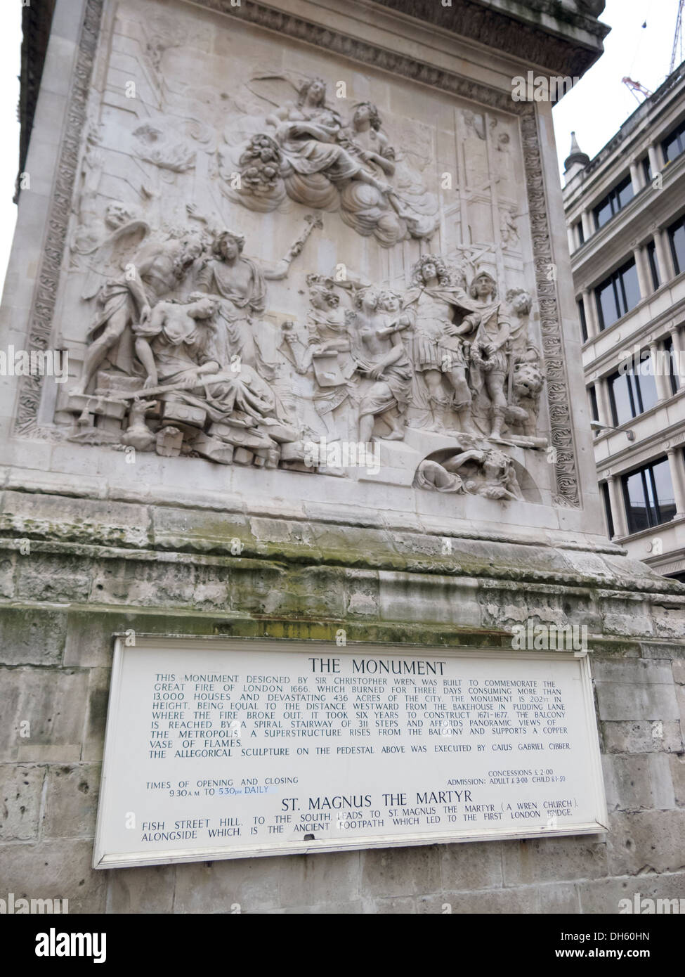 The Monument to the Great Fire of London Monument Street and Fish ...