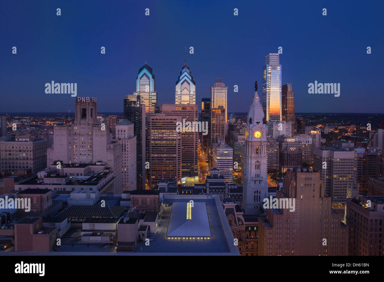 Philadelphia Skyline Panoramic High Resolution Stock Photography and ...