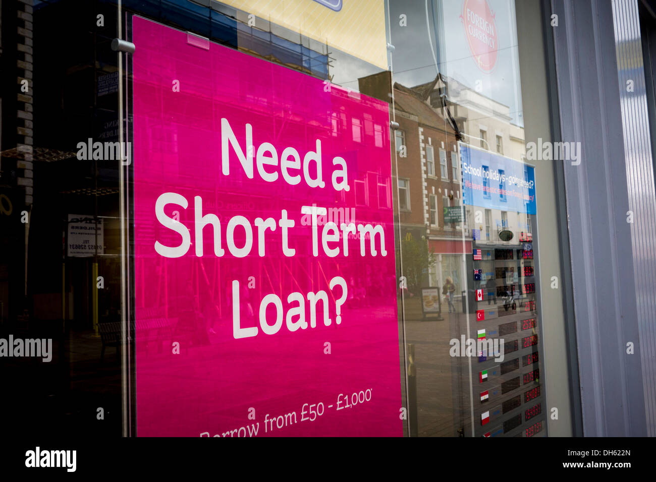 Money lending hi-res stock photography and images - Alamy