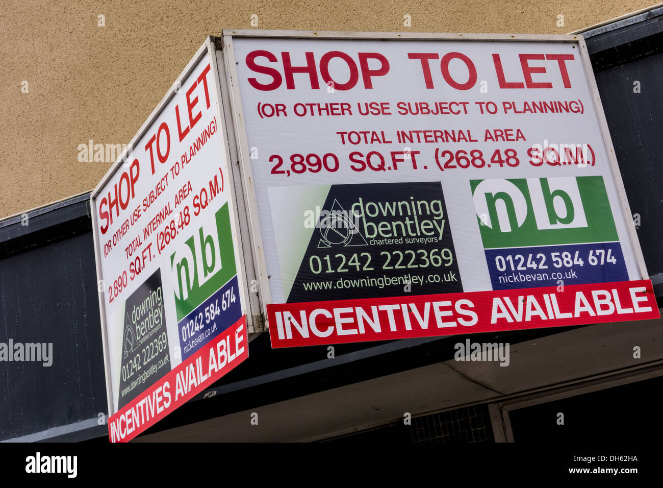 To let sign for commercial property, UK Stock Photo - Alamy