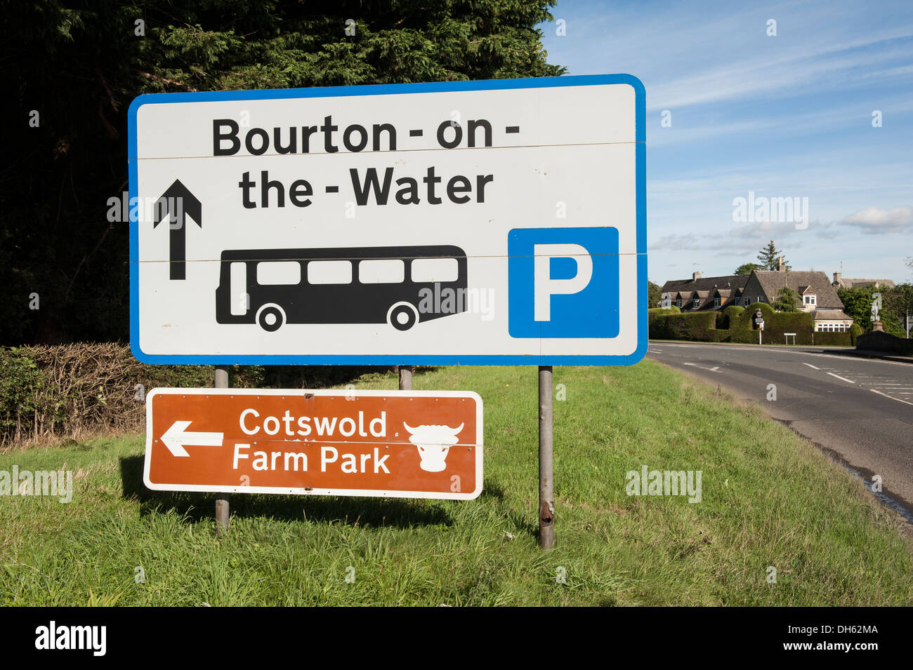 Water park ride england hi-res stock photography and images - Alamy