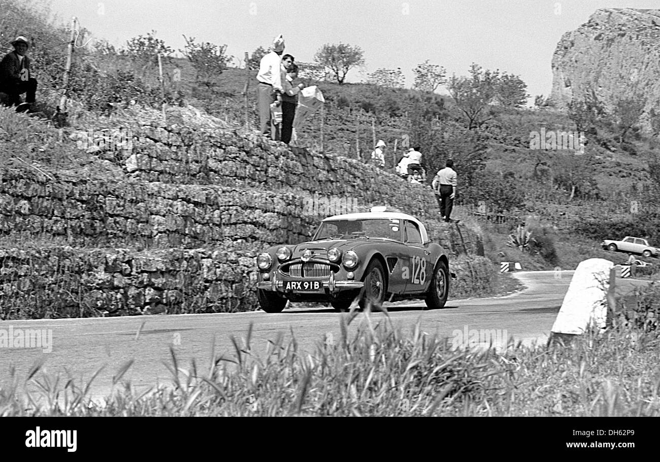 Ted Worswick-Richard Bond's Austin-Healey 3000 racing in the Targa ...