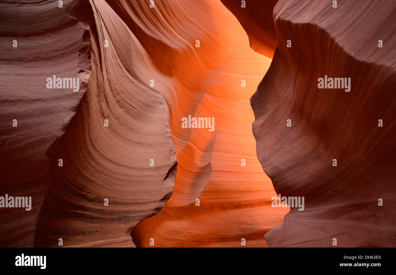 Red geological formations hi-res stock photography and images - Alamy