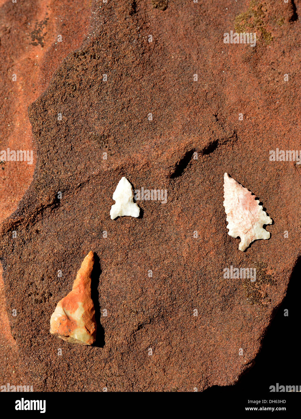 Native american arrowhead hi-res stock photography and images - Alamy