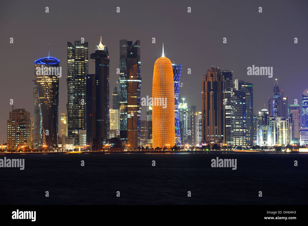 World trade center doha hi-res stock photography and images - Alamy