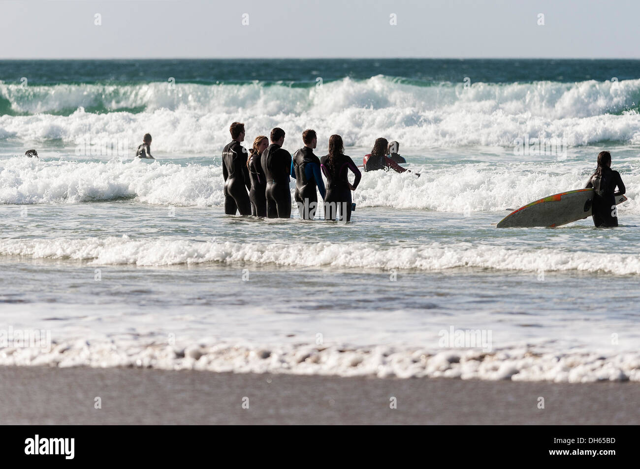 People watching surfers hi-res stock photography and images - Alamy