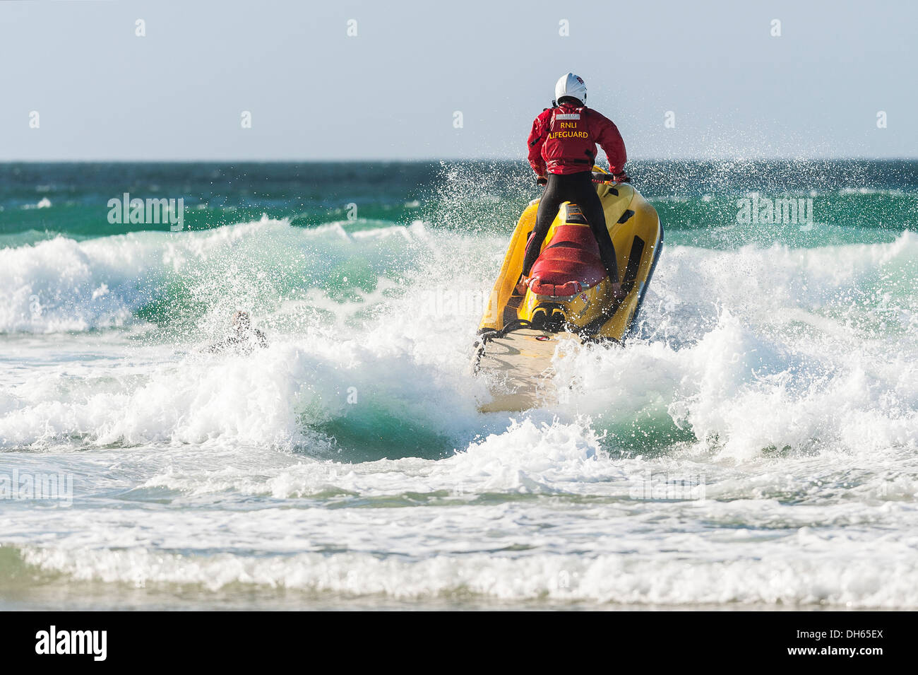 Safety lifeguard hi-res stock photography and images - Alamy