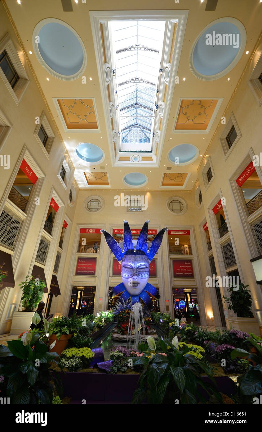Palazzo las vegas lobby hi-res stock photography and images - Alamy