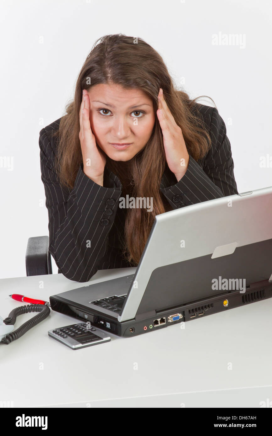 Eye gaze and computer hi-res stock photography and images - Alamy