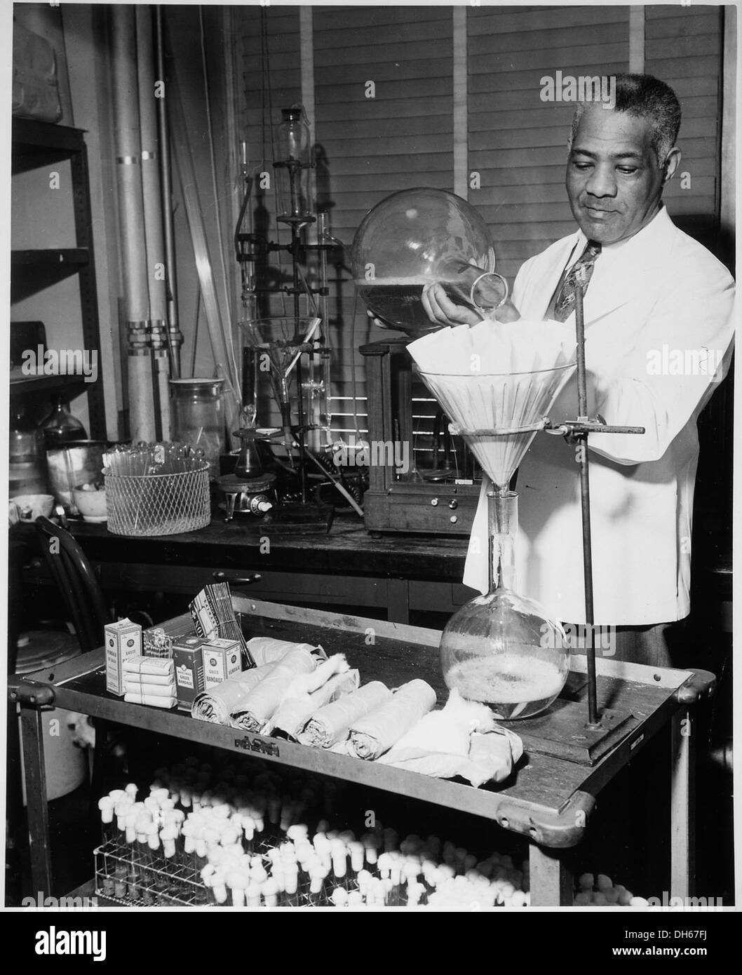 William R. Carter served as a government pharmacist for 40 years ...