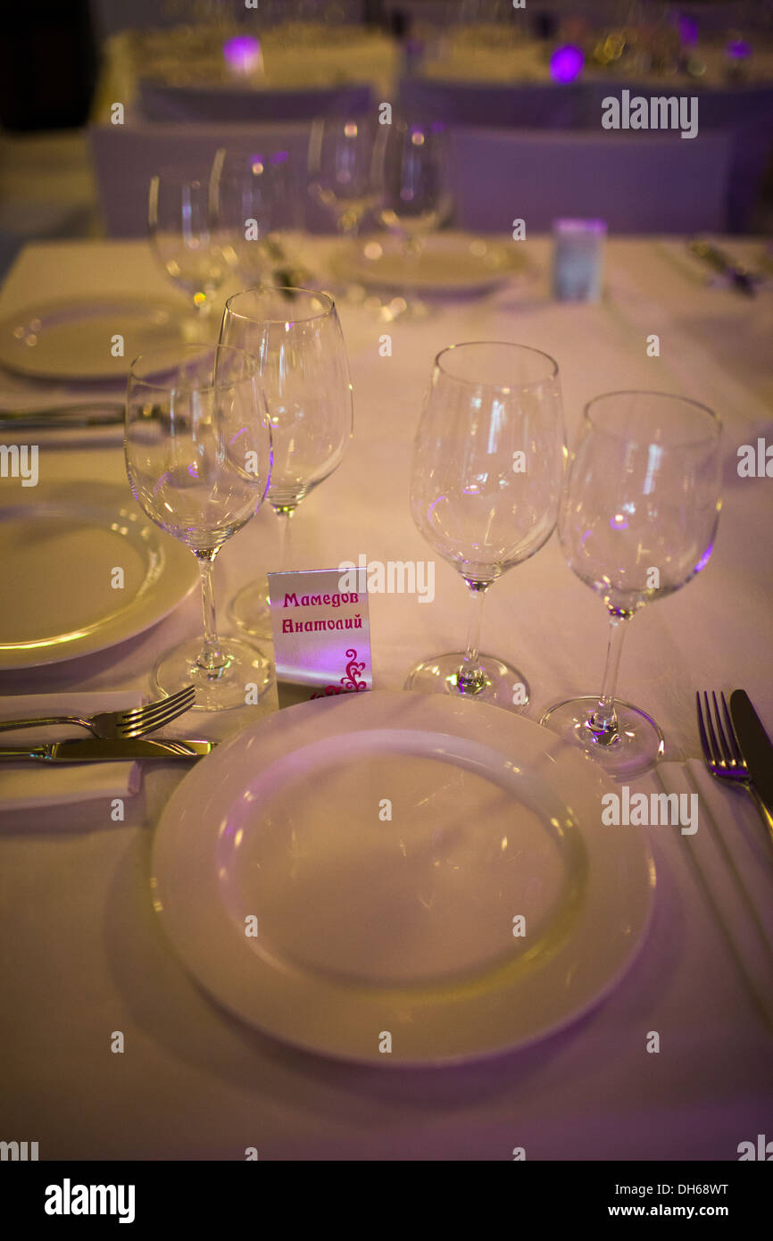 Celebratory tables in banquet hall hi-res stock photography and images ...