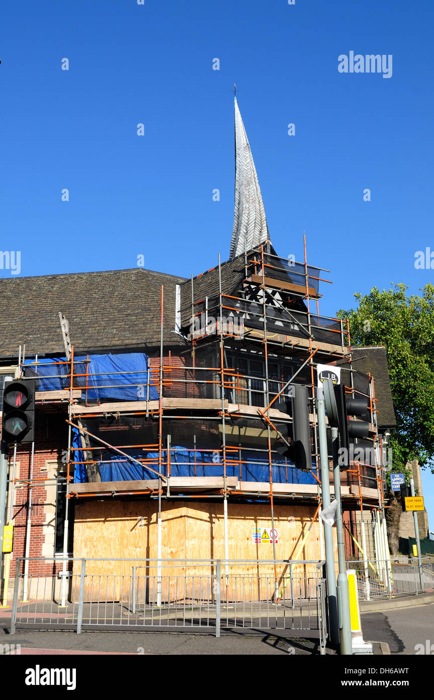 Chesterfield building hi-res stock photography and images - Alamy