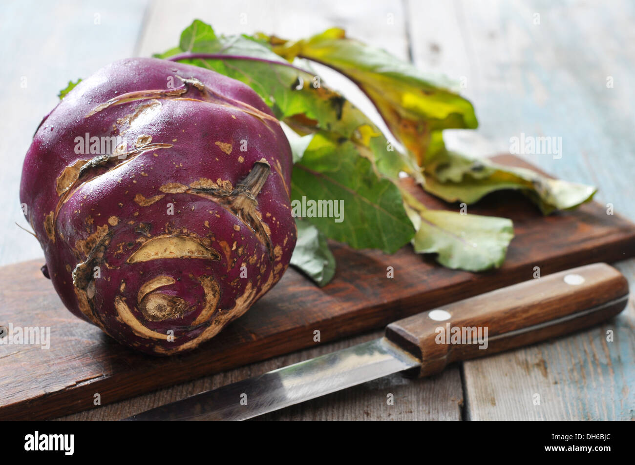 Red kohlrabi hi-res stock photography and images - Alamy