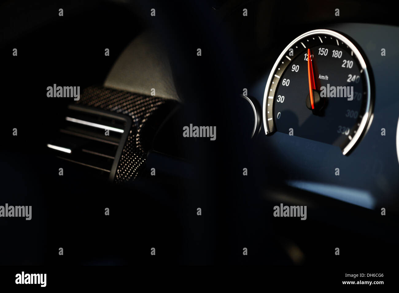 Racing car engine hi-res stock photography and images - Alamy