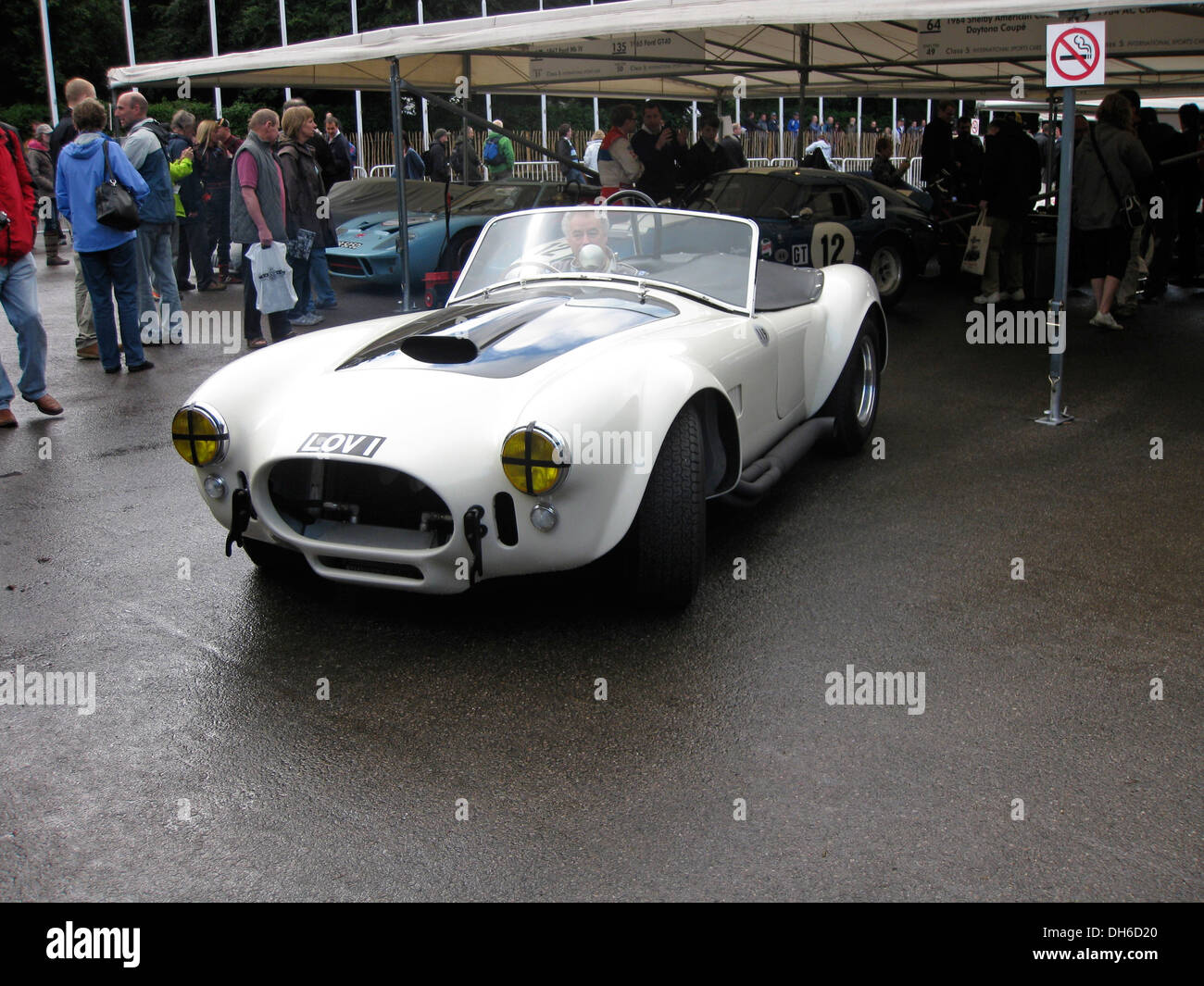 Henry Pearman in a Cobra, Winner of the 1966 Ilford Films 500 Brands ...