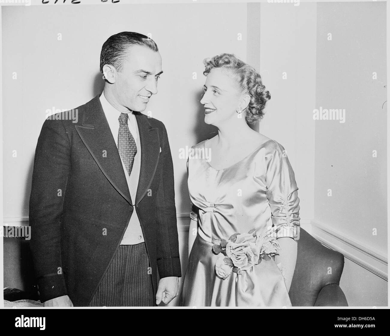 Orchestra Symphony Conductor Black and White Stock Photos & Images - Alamy