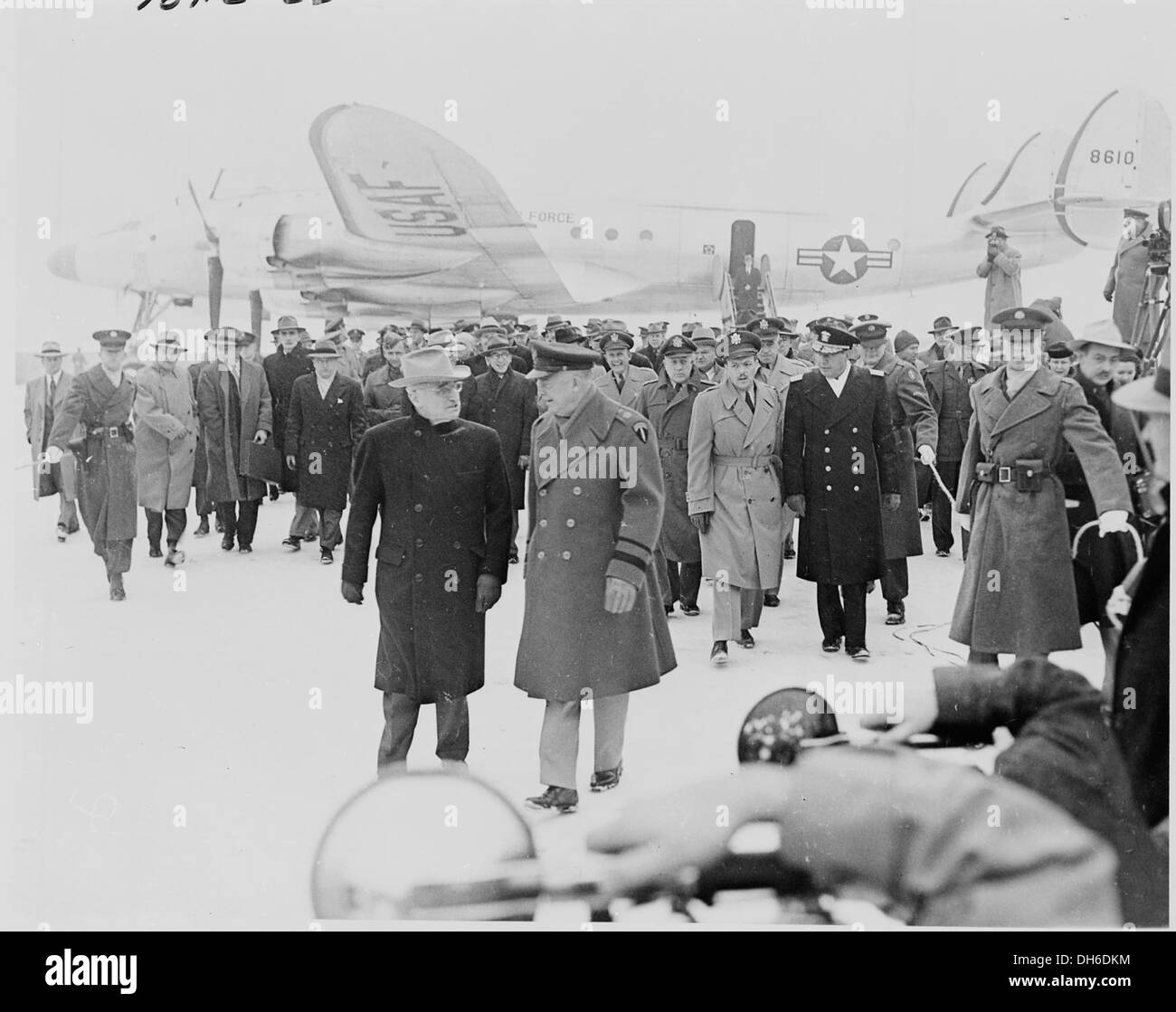 President dwight eisenhower truman hi-res stock photography and images ...