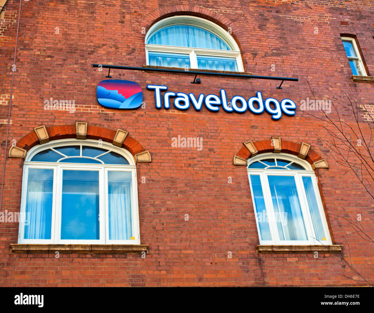 Travelodge sign uk hi-res stock photography and images - Alamy
