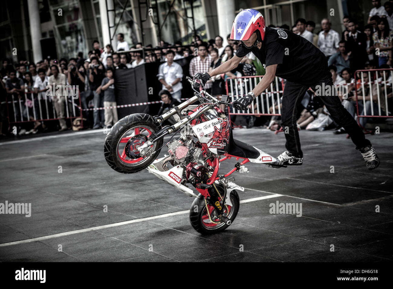 Motorcycle riding rider riders hi-res stock photography and images - Alamy