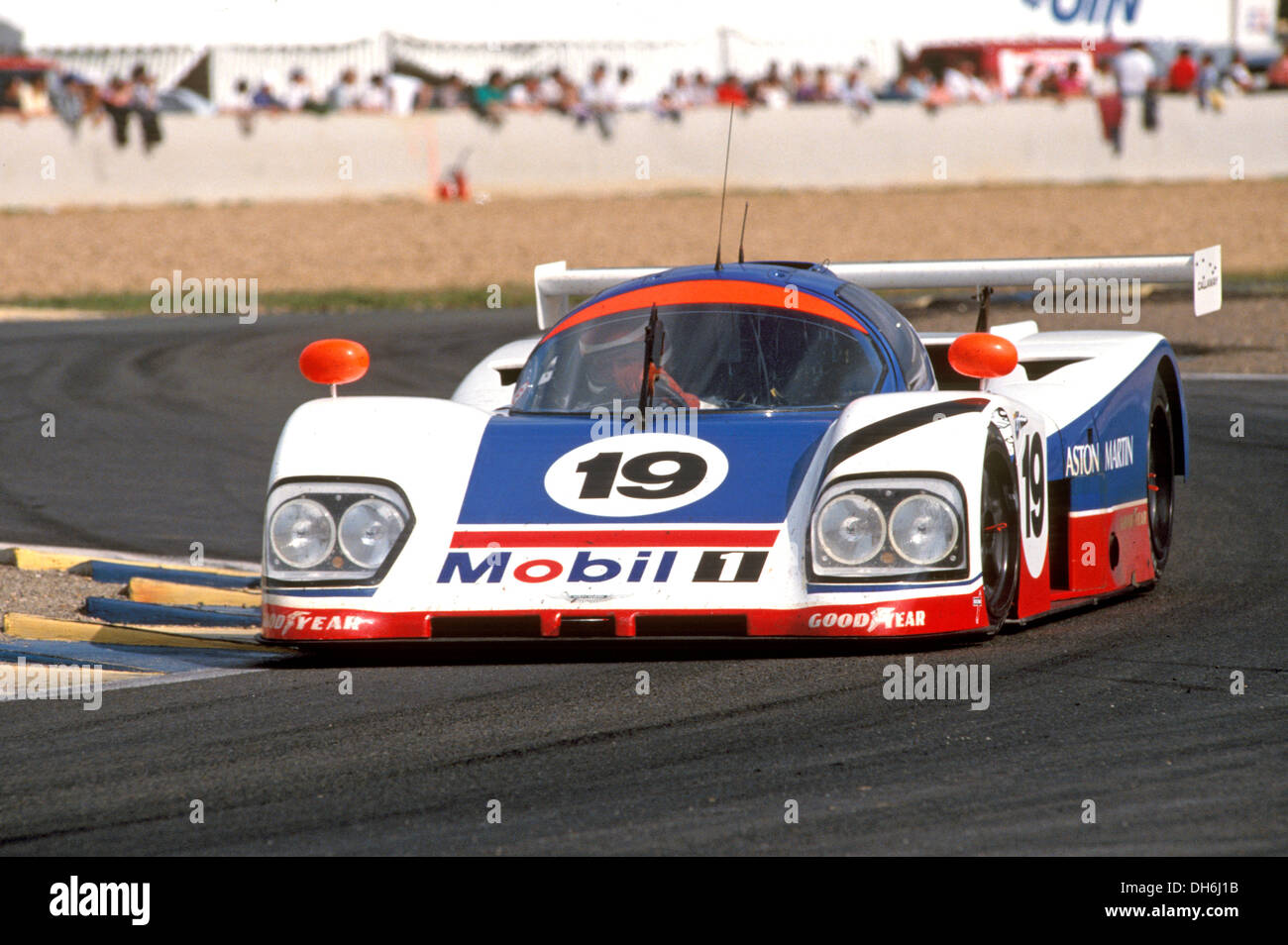 David Leslie-Ray Mallock-David Sears' Aston Martin AMR1. Retired at Le ...
