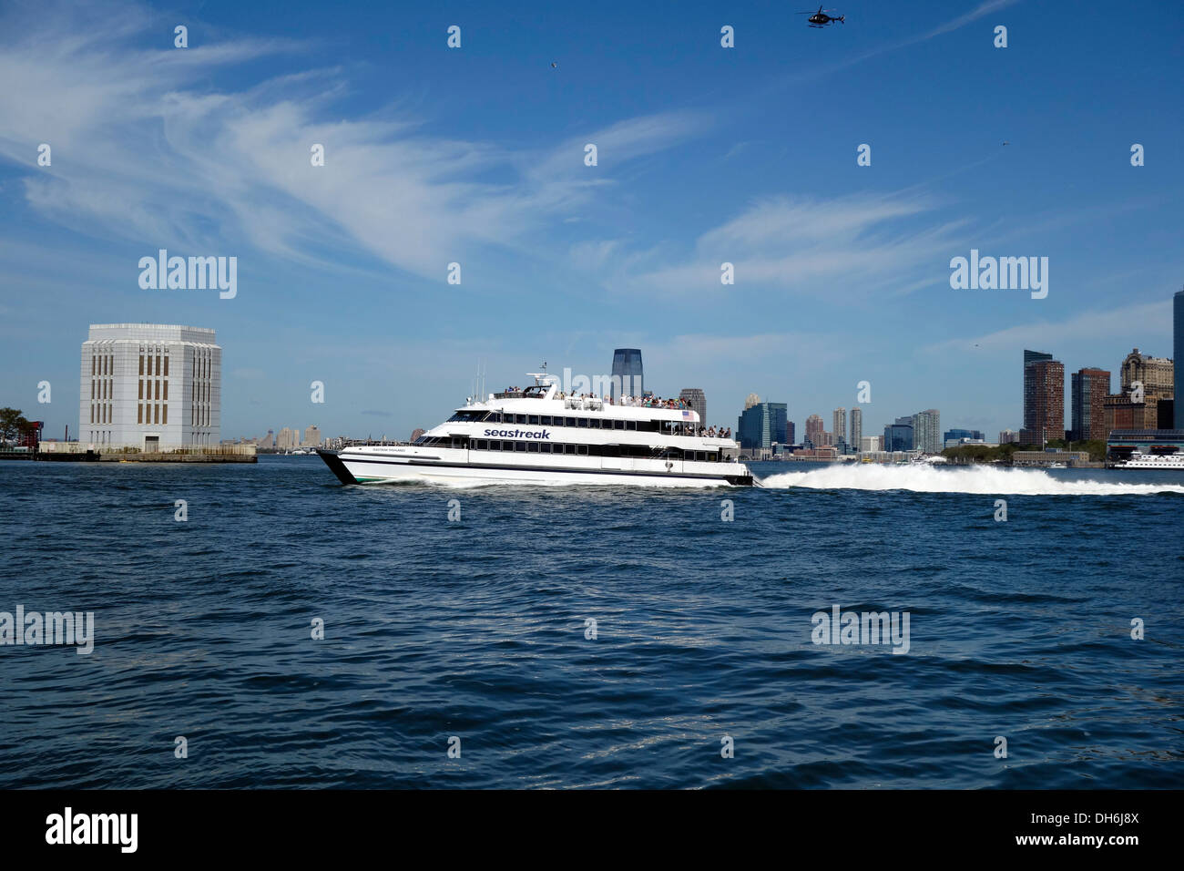 ferry boat on Hudson river in NYC Stock Photo - Alamy