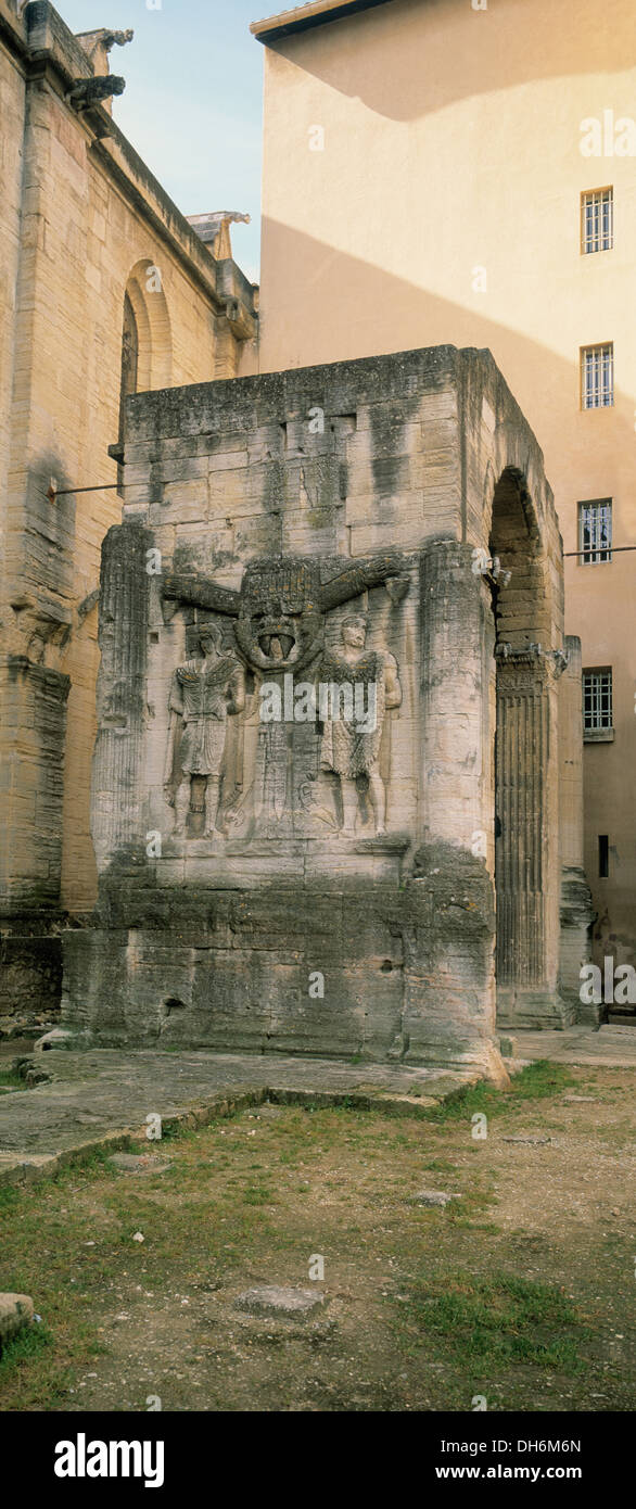 Roman prisoners hi-res stock photography and images - Alamy