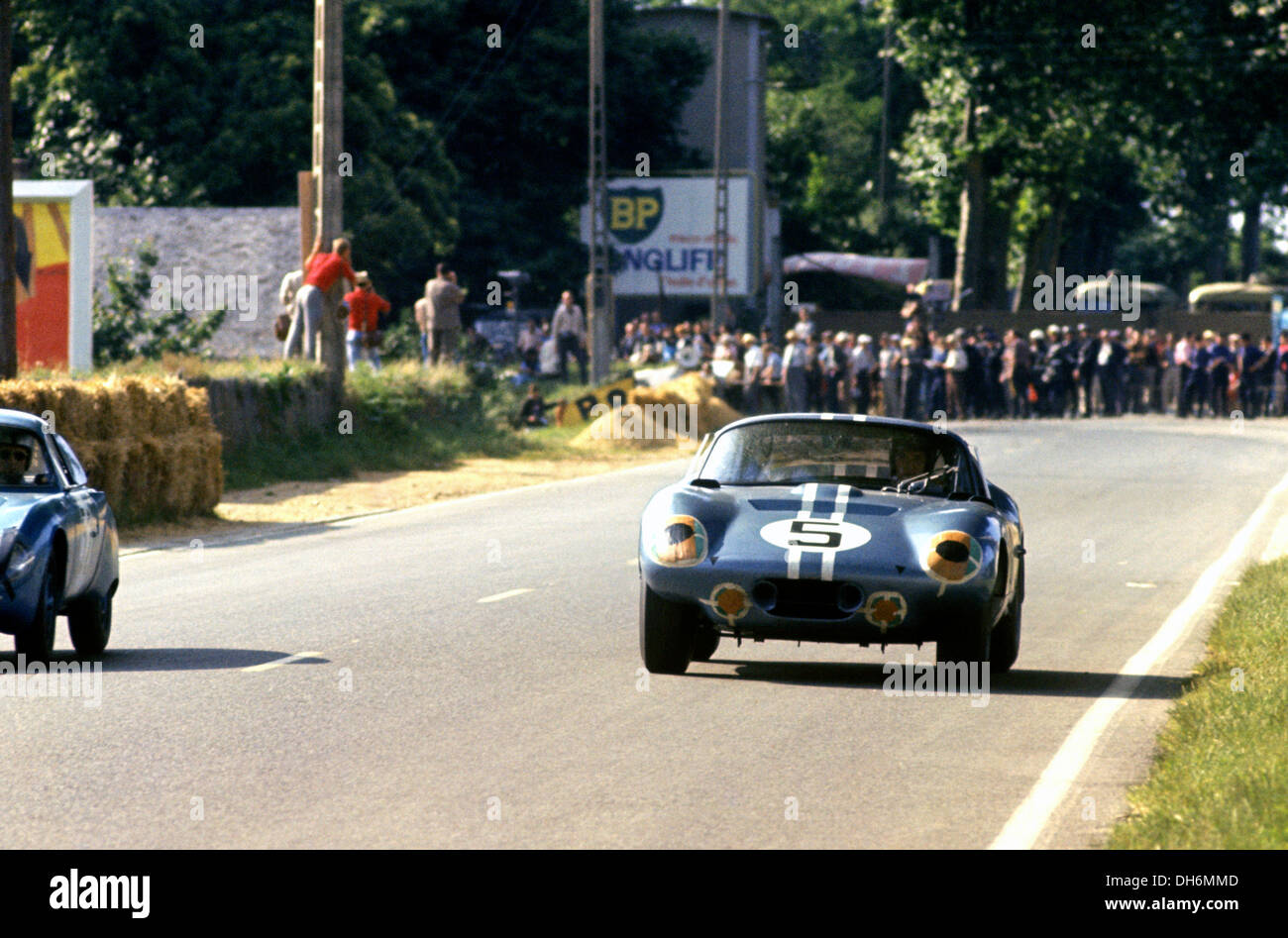 Dan gurney le mans hi-res stock photography and images - Alamy