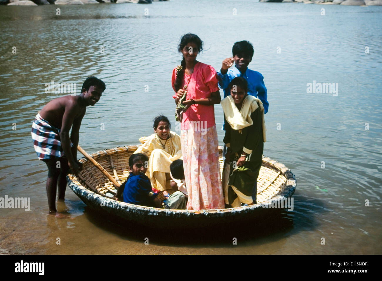 Ferrying people across the water hi-res stock photography and images ...