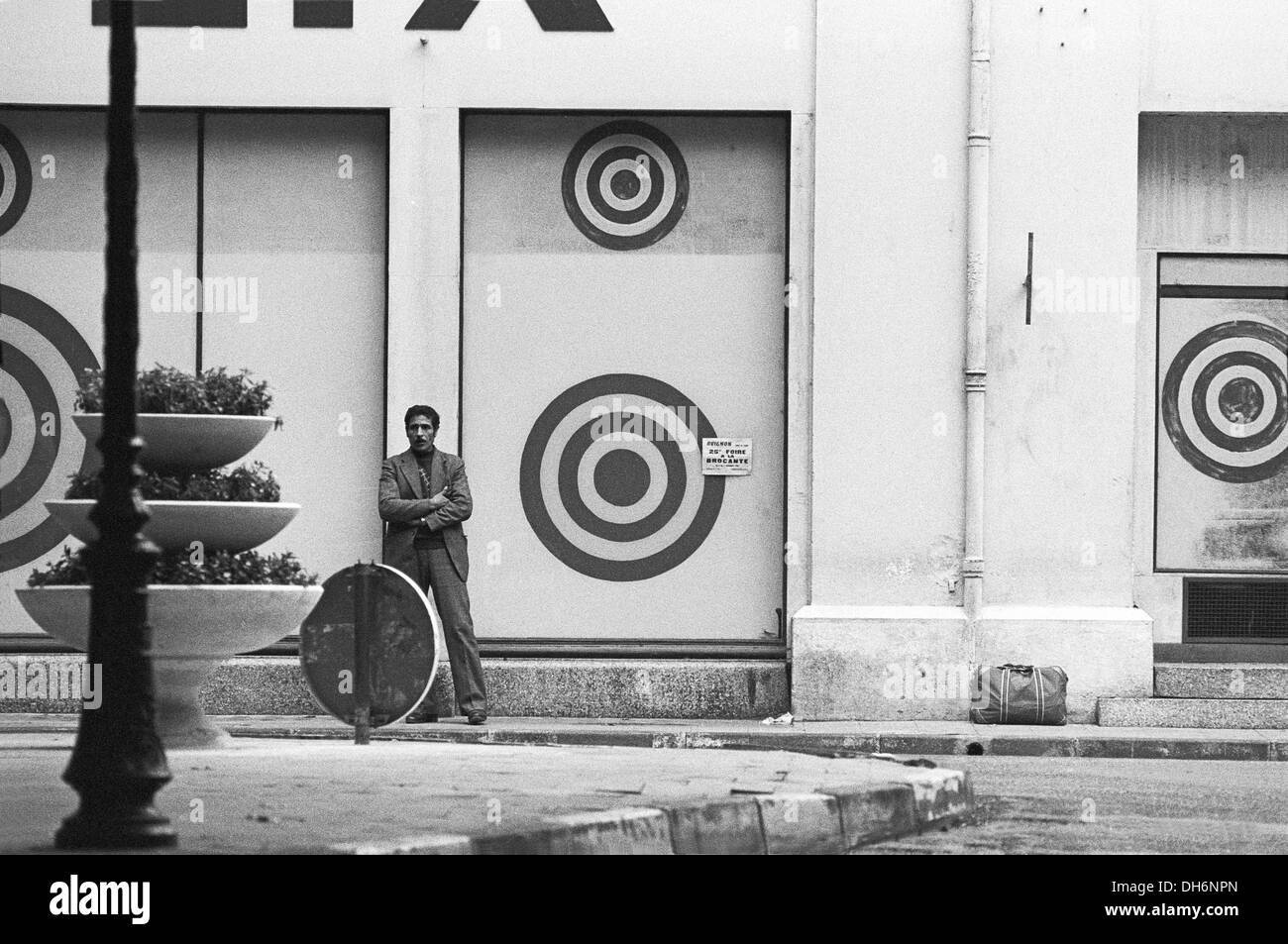 Street in avignon Black and White Stock Photos & Images - Alamy