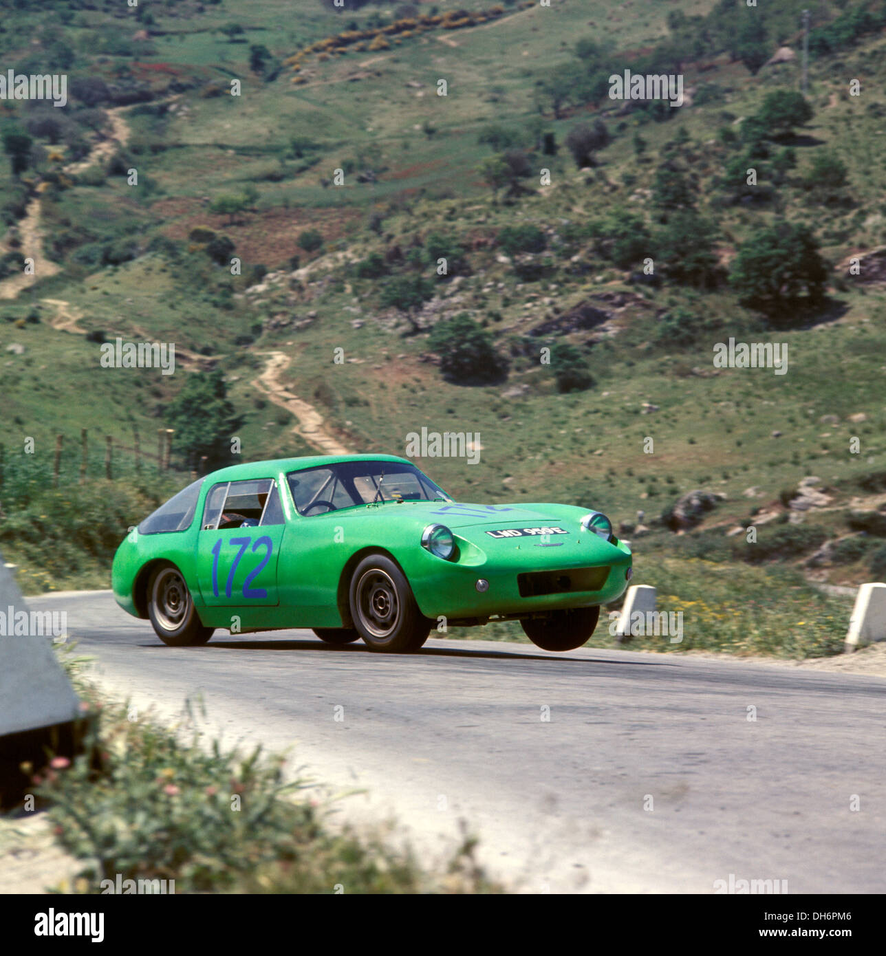 Rauno Aaltonen-Clive Baker's Healey Sprite racing in the Targa Florio ...