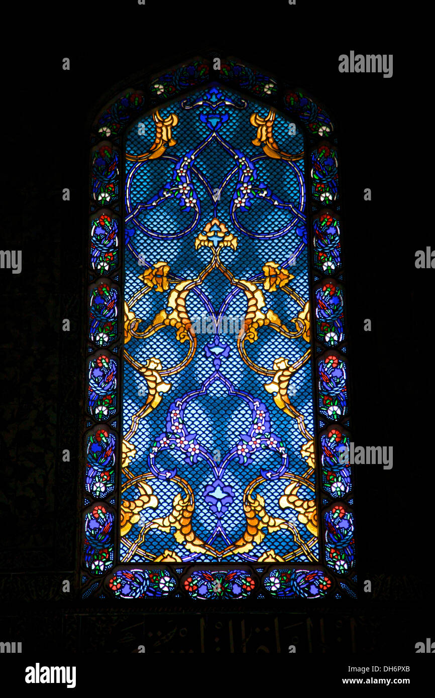Stained Glass Window in Apartment of Crown Prince, Topkapi Harem ...