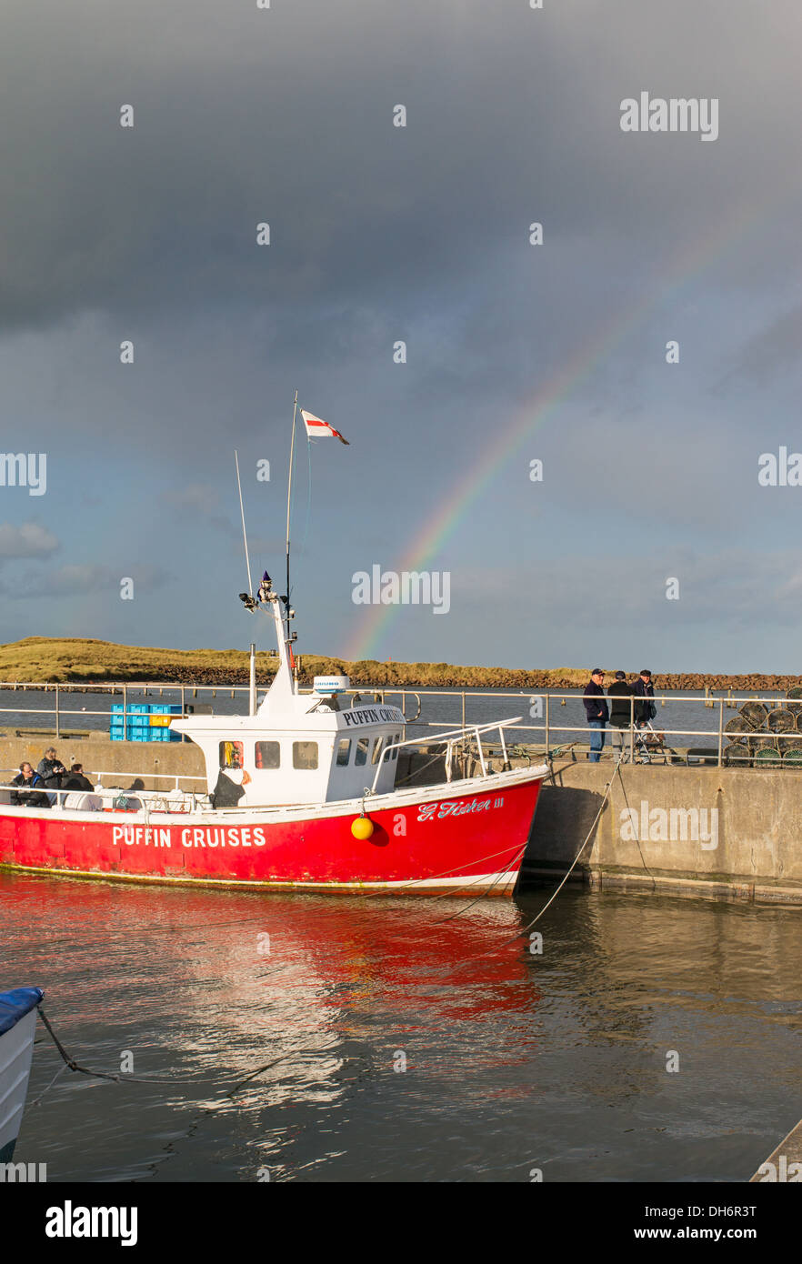 Amble harbour with Puffin Cruises pleasure craft G Fisher III and ...