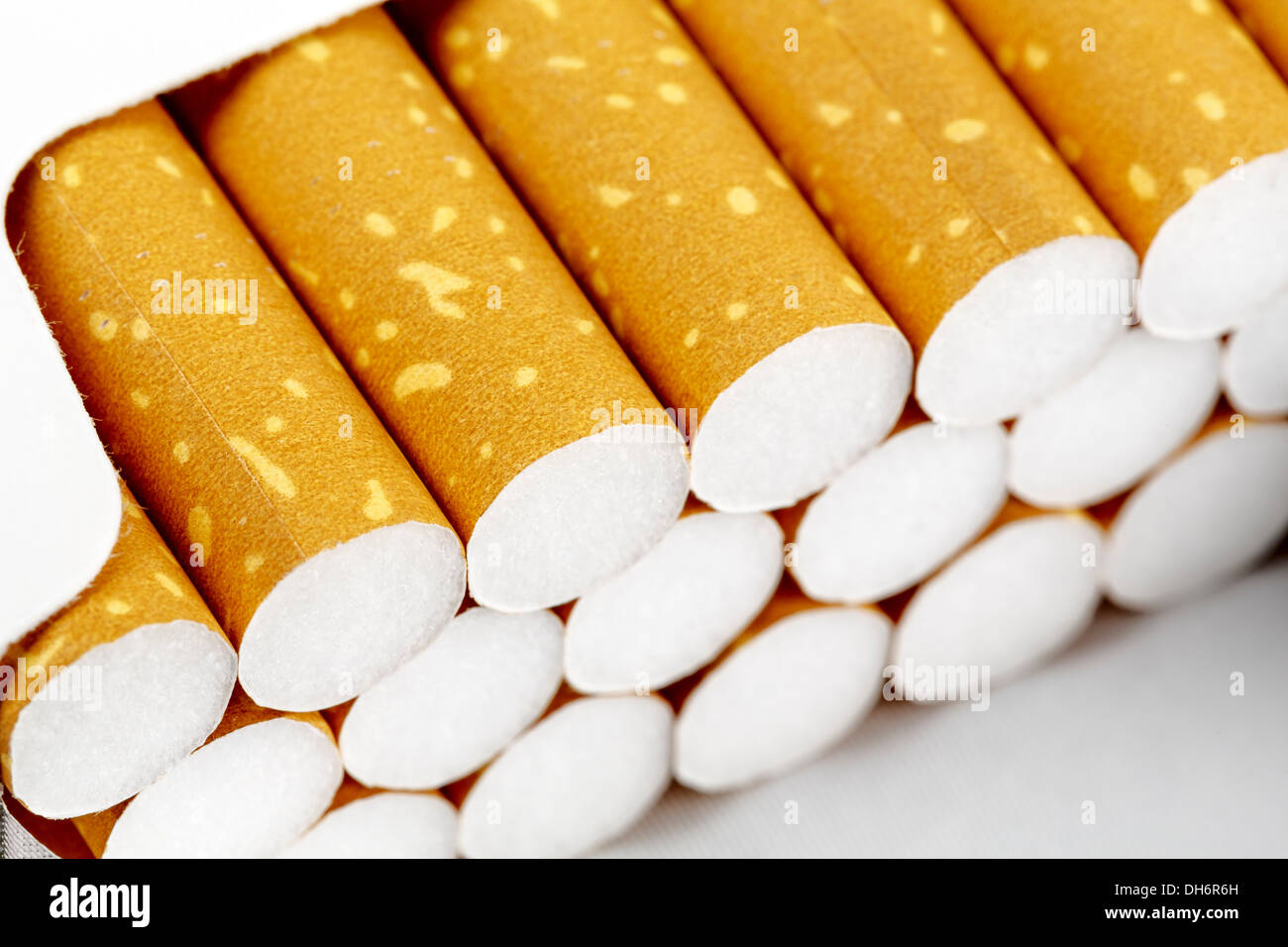 Cigarettes and containers hi-res stock photography and images - Alamy