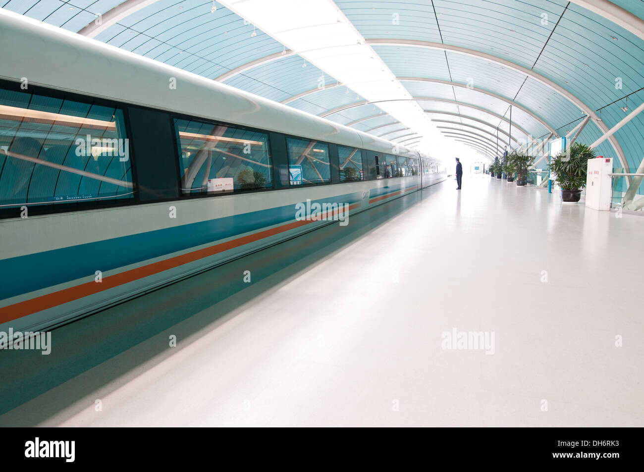 Shanghai Maglev Train also called Shanghai Transrapid - magnetic ...