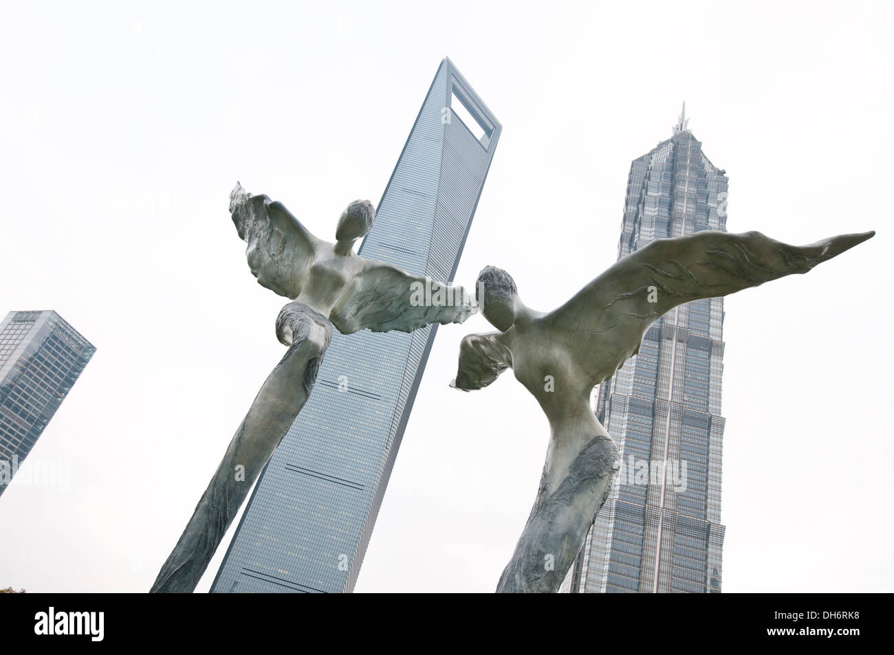 Statue huangpu park china shanghai hi-res stock photography and images ...