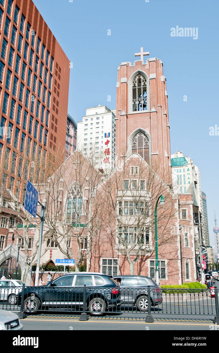 The Moore Memorial Church also called Mu'en Church at 316 Xizang Zhong ...