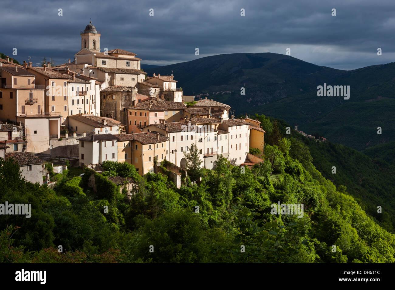 Stunning view on small village hi-res stock photography and images - Alamy