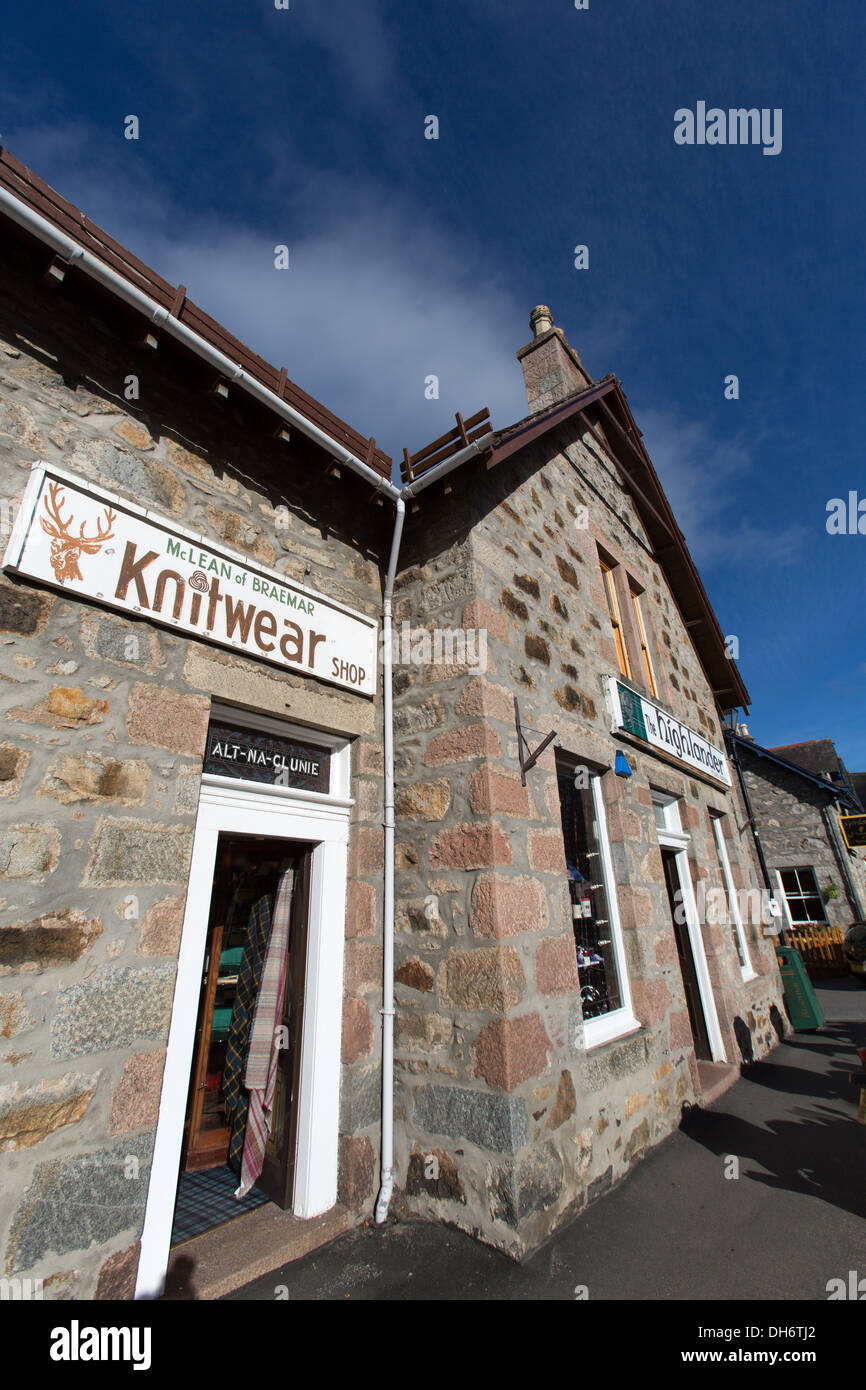Braemar village shop hi-res stock photography and images - Alamy