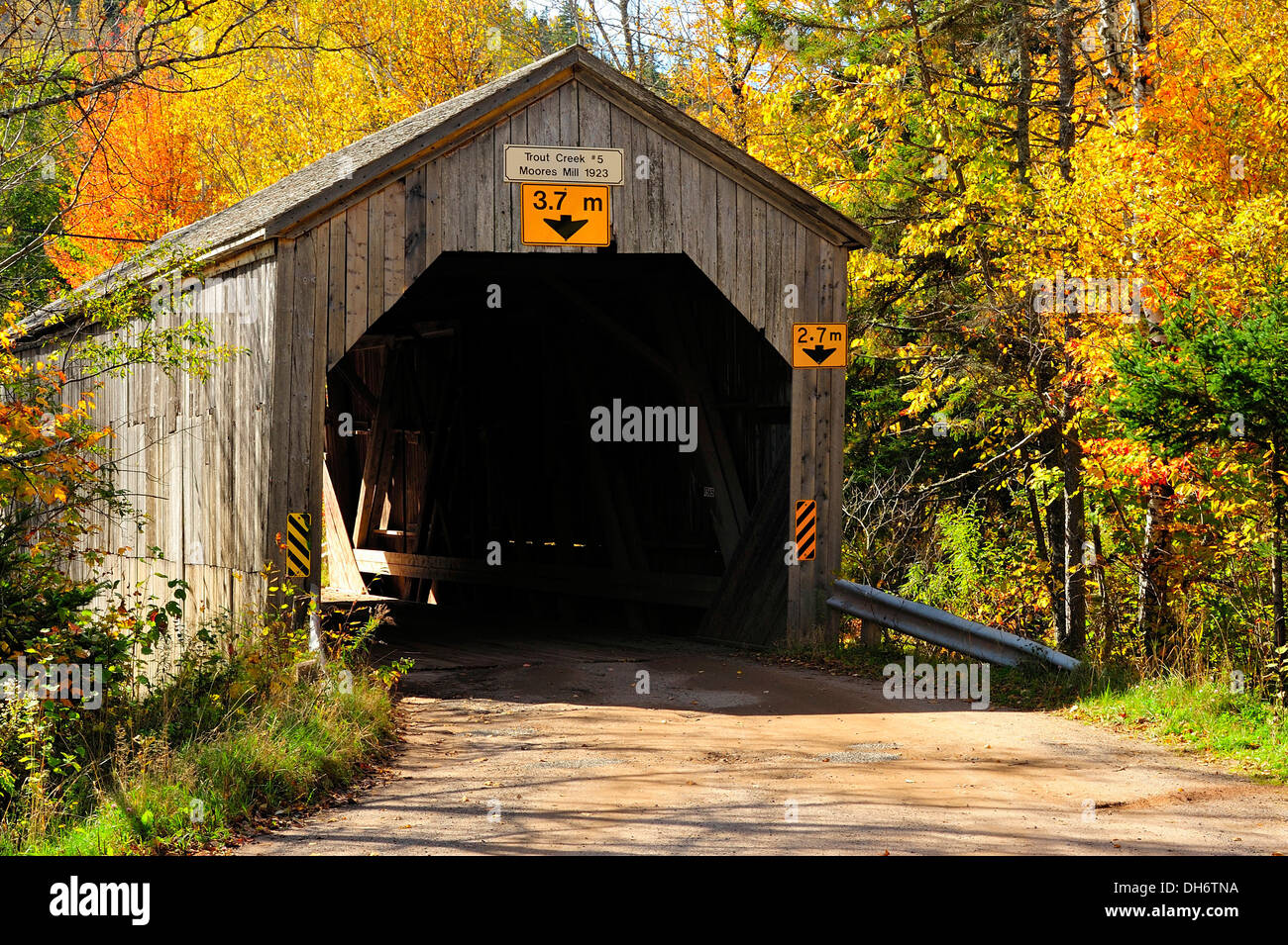 A wooden covered bridge built in 1923 Stock Photo - Alamy