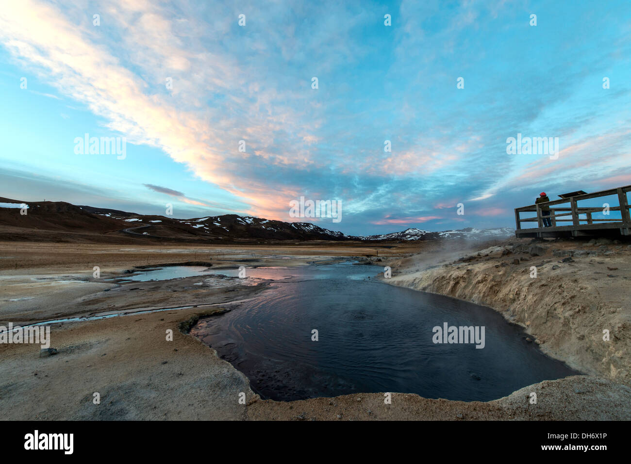 Pool of mud hi-res stock photography and images - Alamy