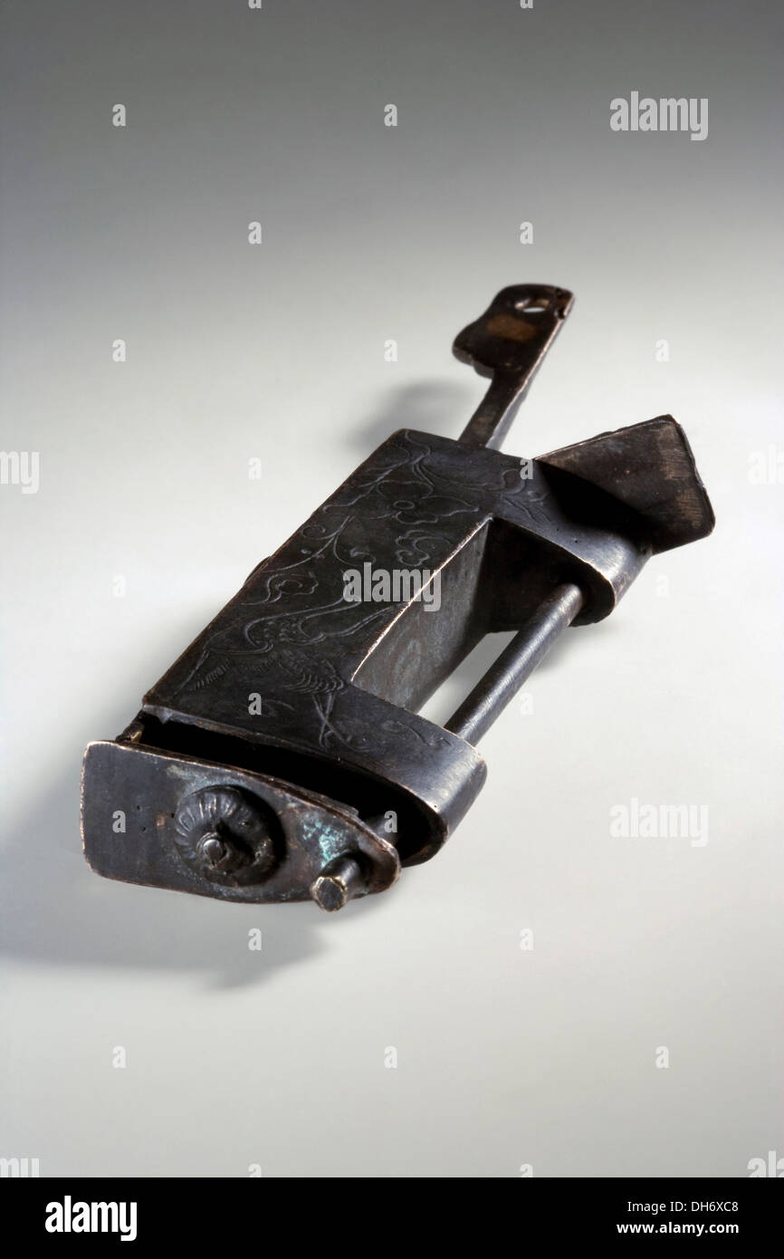 Ancient Chinese copper lock Stock Photo - Alamy