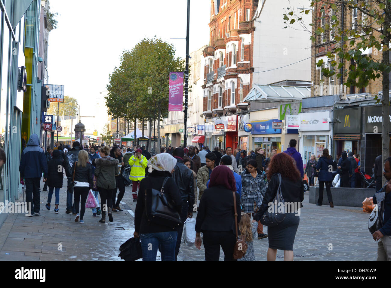 Whitgift shopping centre croydon hi-res stock photography and images ...
