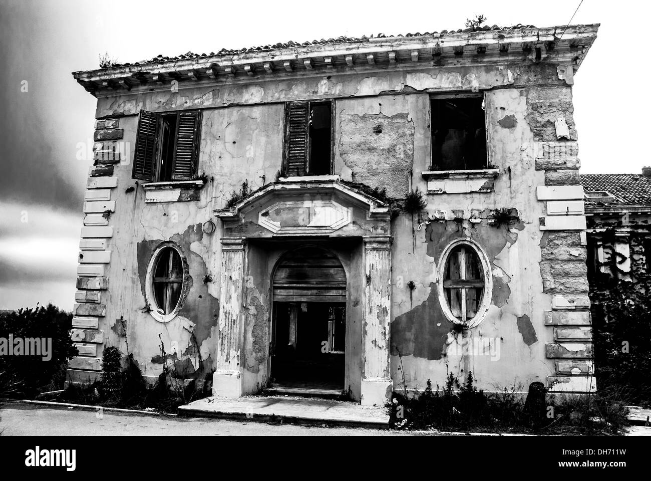 Hotel Ruins from the Croatian War Stock Photo - Alamy