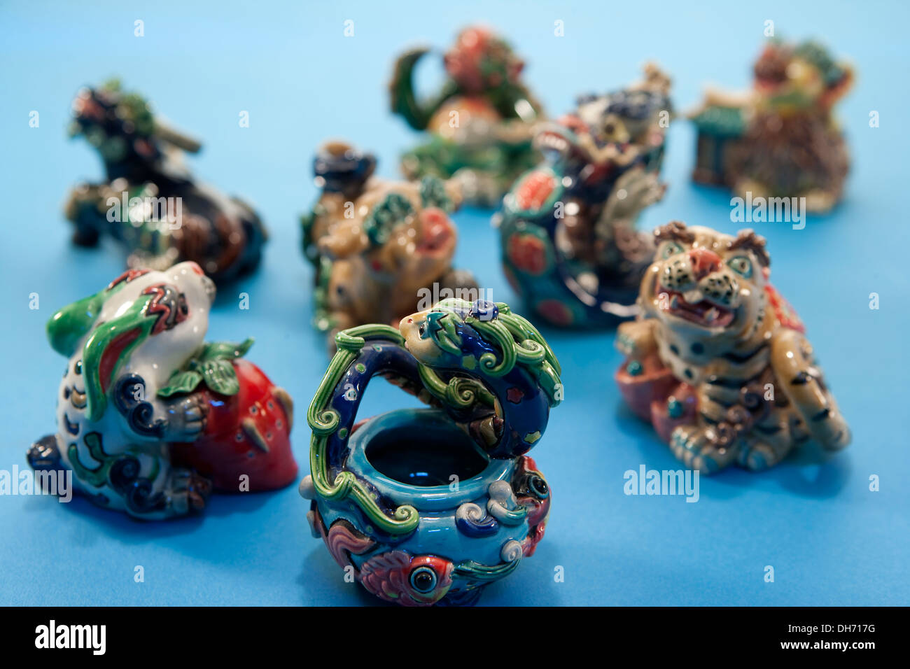 Chinese zodiac signs hi-res stock photography and images - Alamy